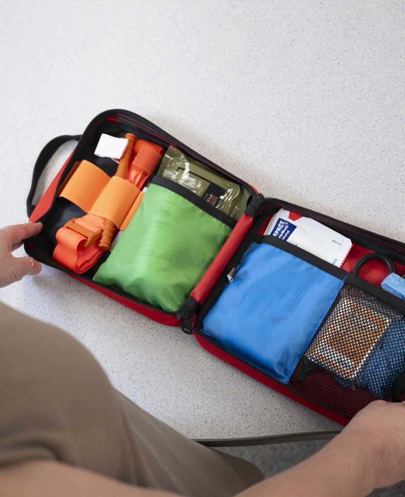 Essential Rescue in Color KitSingle Tourniquet, Standard Gauze - Rescue ...